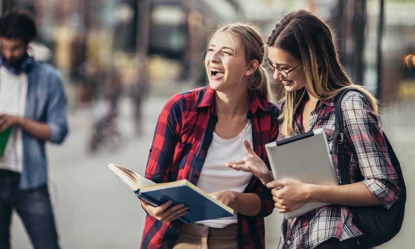 ¿Cómo adaptarse a la vida universitaria? | Blog UNITEC